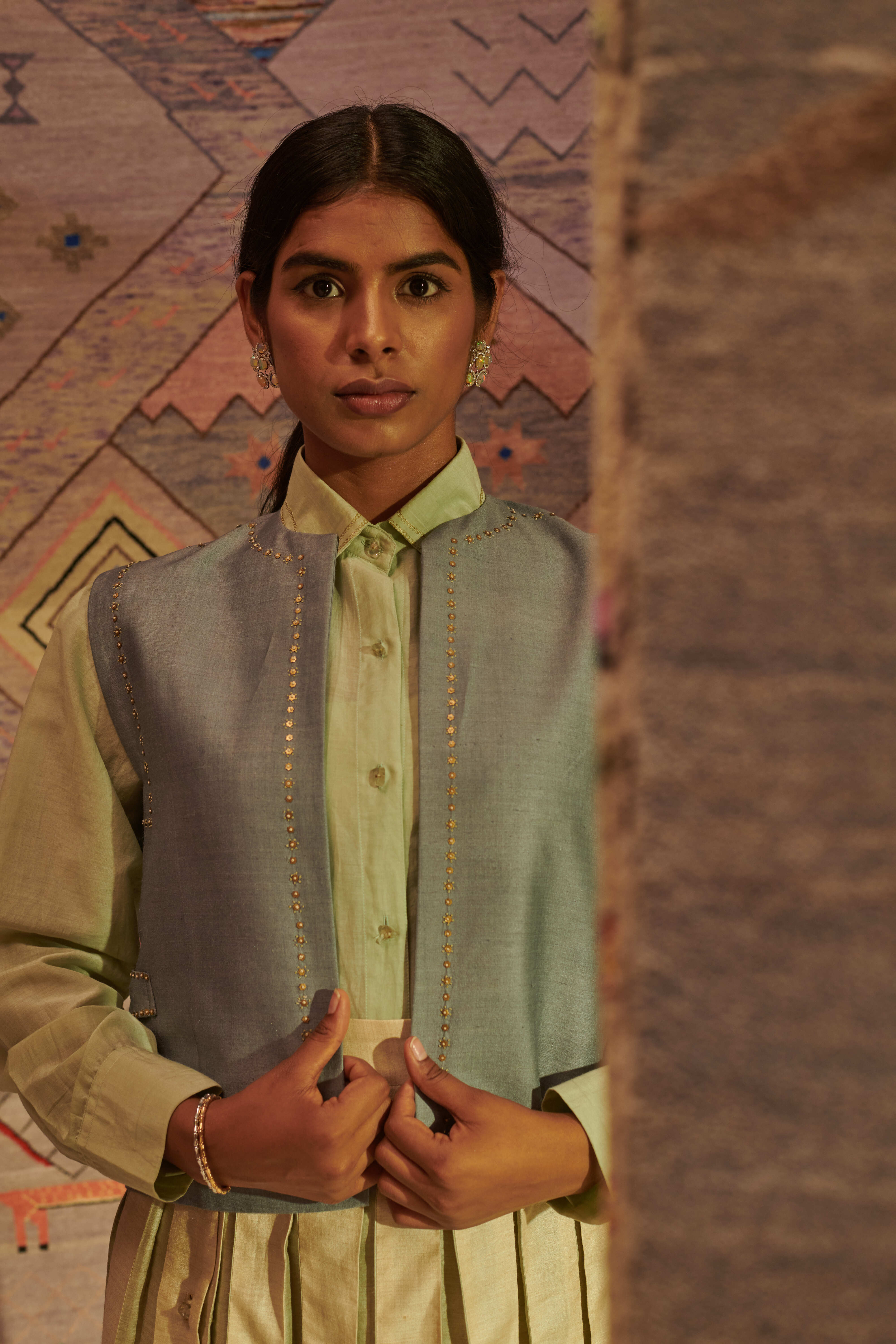 TWO TONED VEST – Hemji